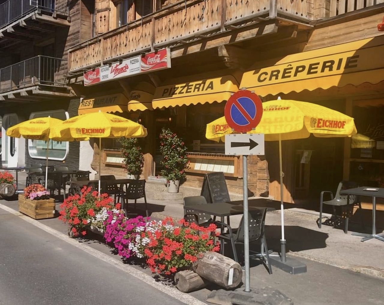 Restaurant & Pizzeria Le Francis | Villars-sur-Ollon